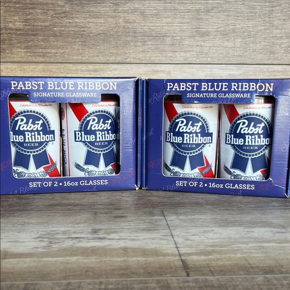 Pabst Blue Ribbon | Dining | Pabst Blue Ribbon Signature Glass Set ...